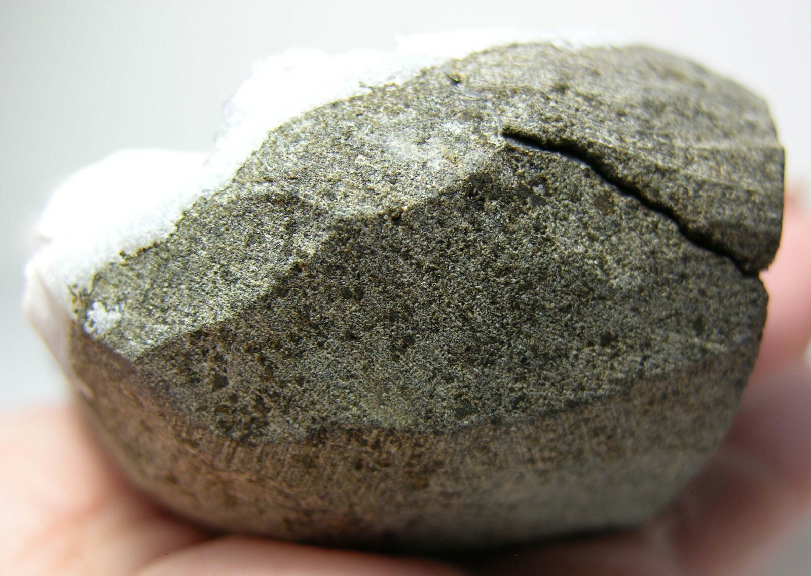 #10 India Rare Raw Thomsonite Crystal Growing on Amethyst Geode ...