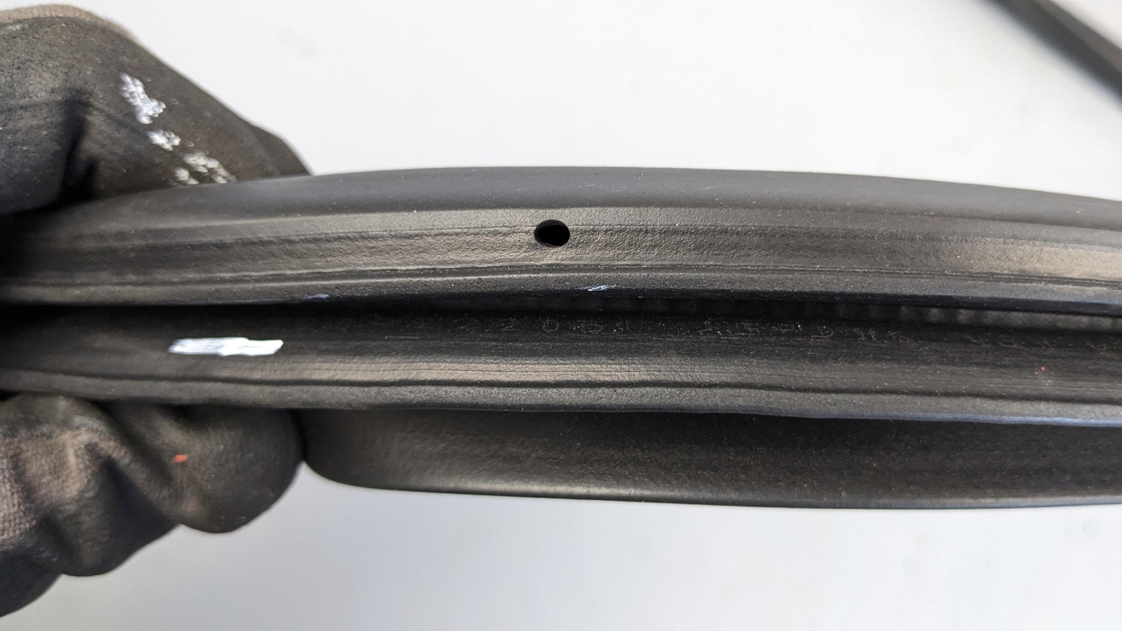 Front Right Door Body Weatherstrip 2022 Mazda 3 BDTS-68-911A 2019 2020 ...