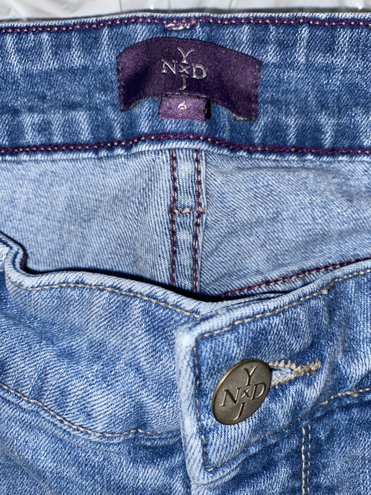 NYDJ Straight Leg Lift Tuck Technology Jeans Size 6P | eBay