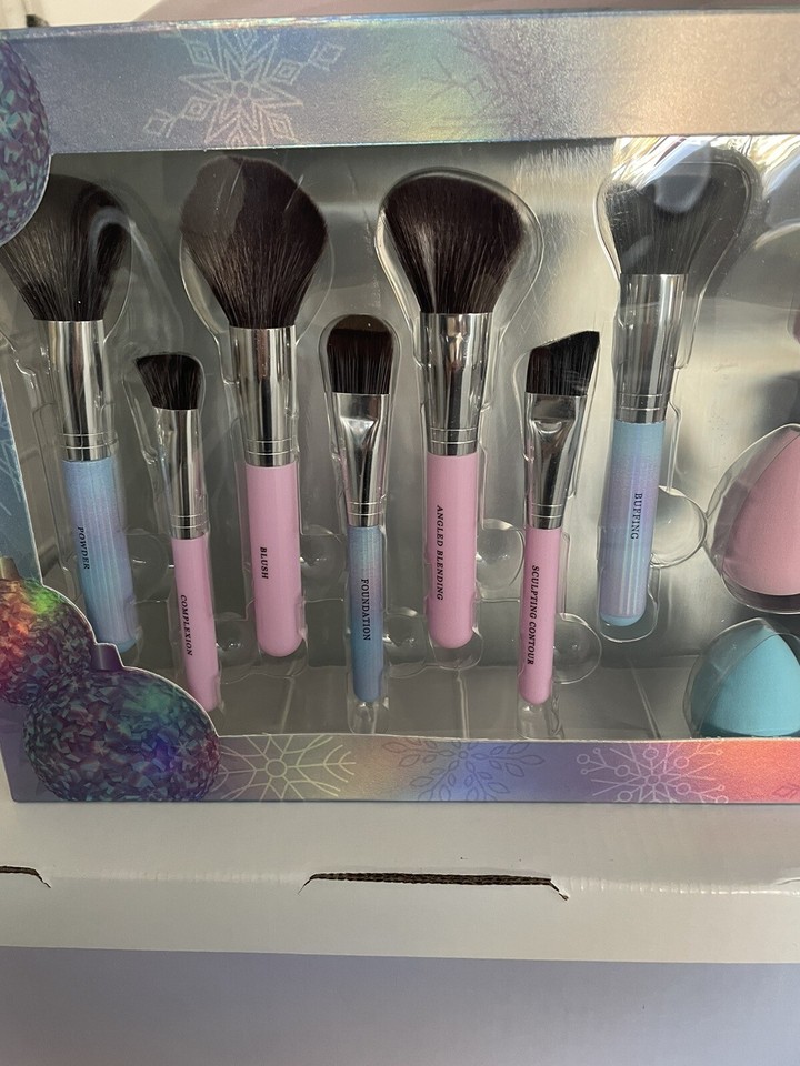 26 Piece Make up Brush Set (TikTok Viral) Holiday Grand Luxe Pink Set ...