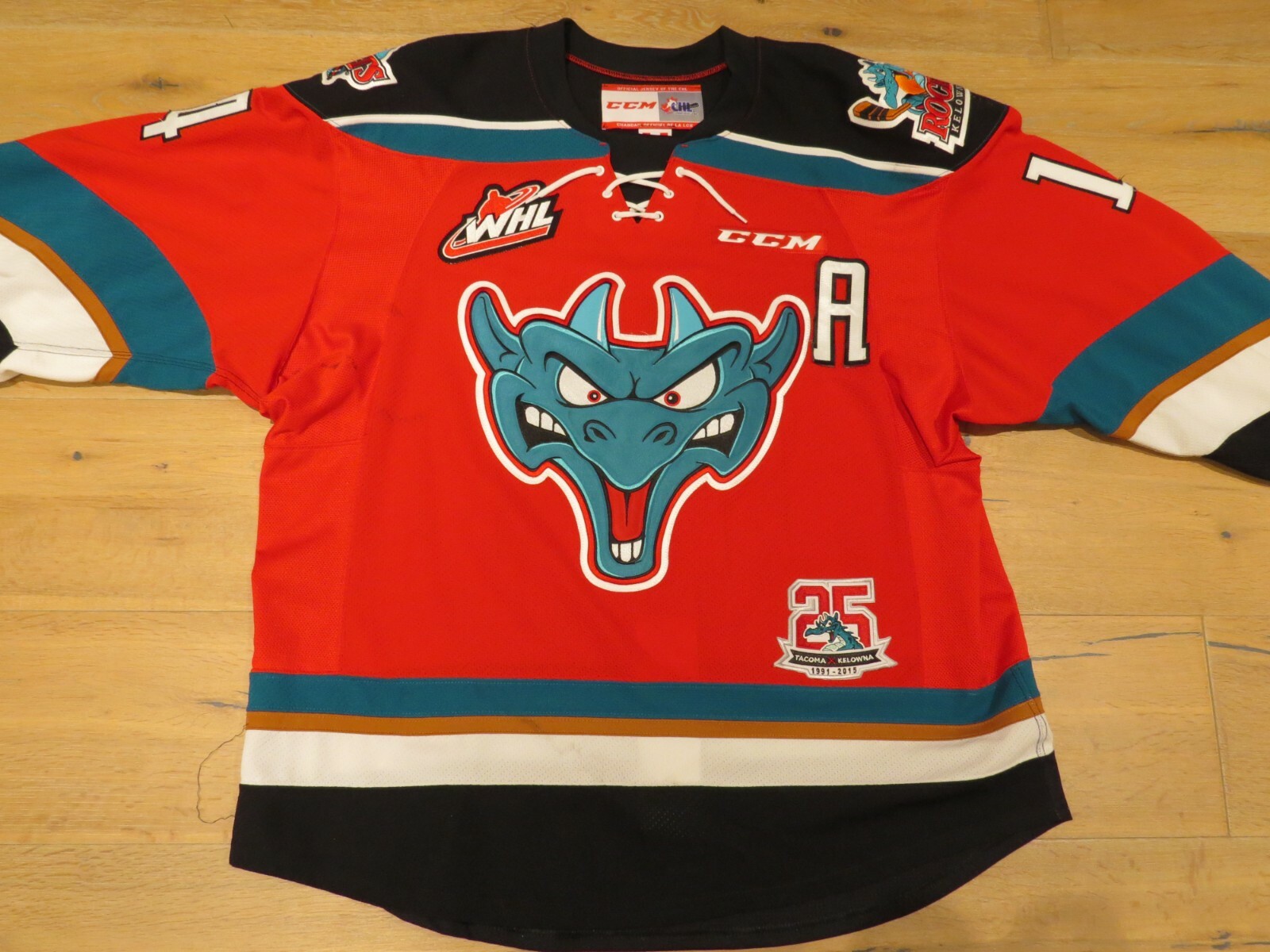 Kelowna Rockets Game Worn Used Jersey # 14 Rourke Chartier KHL Kunlun ...