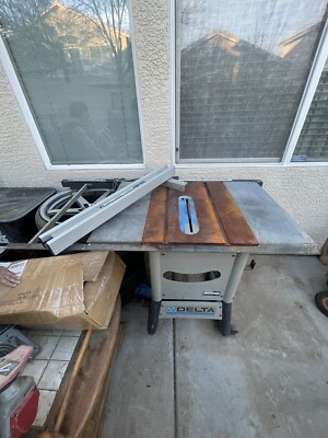 Delta 34-555 Sliding Table w/2 Fences + Delta Rip Fence & Rails. | eBay