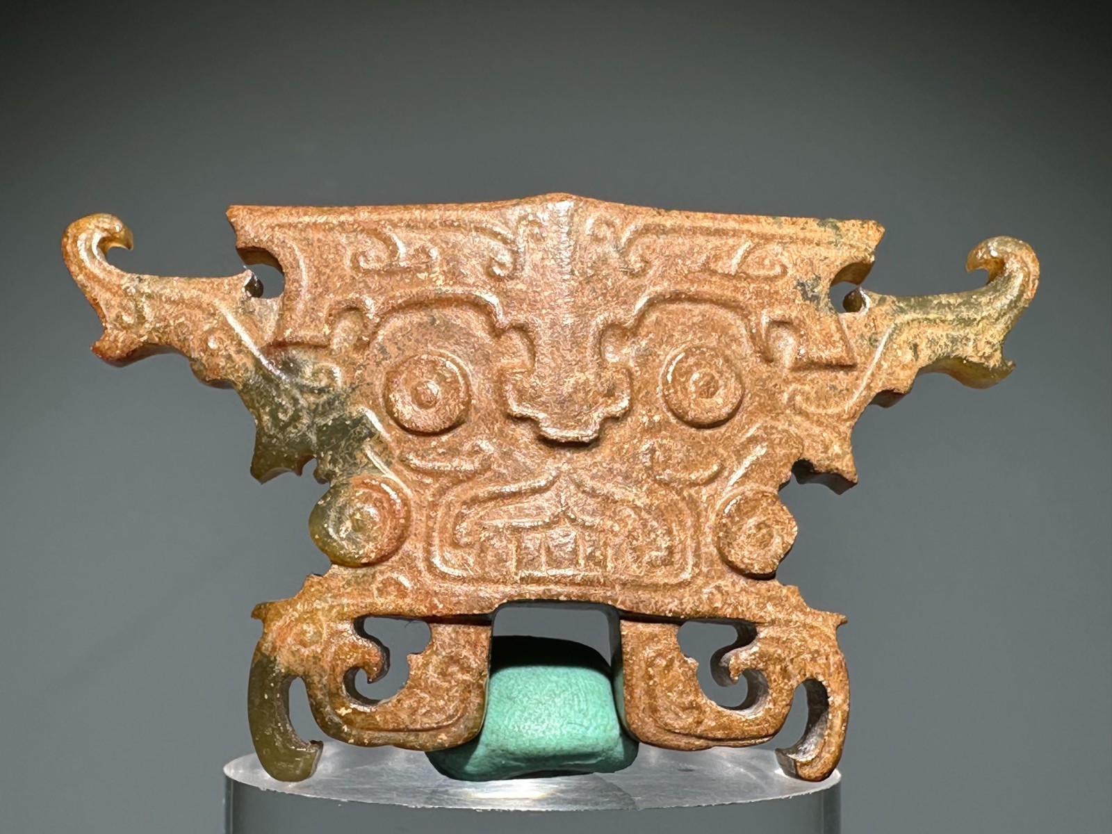 Rare "Shi Jia He" Culture Jade Carved God Person Face Design Pendant Figure