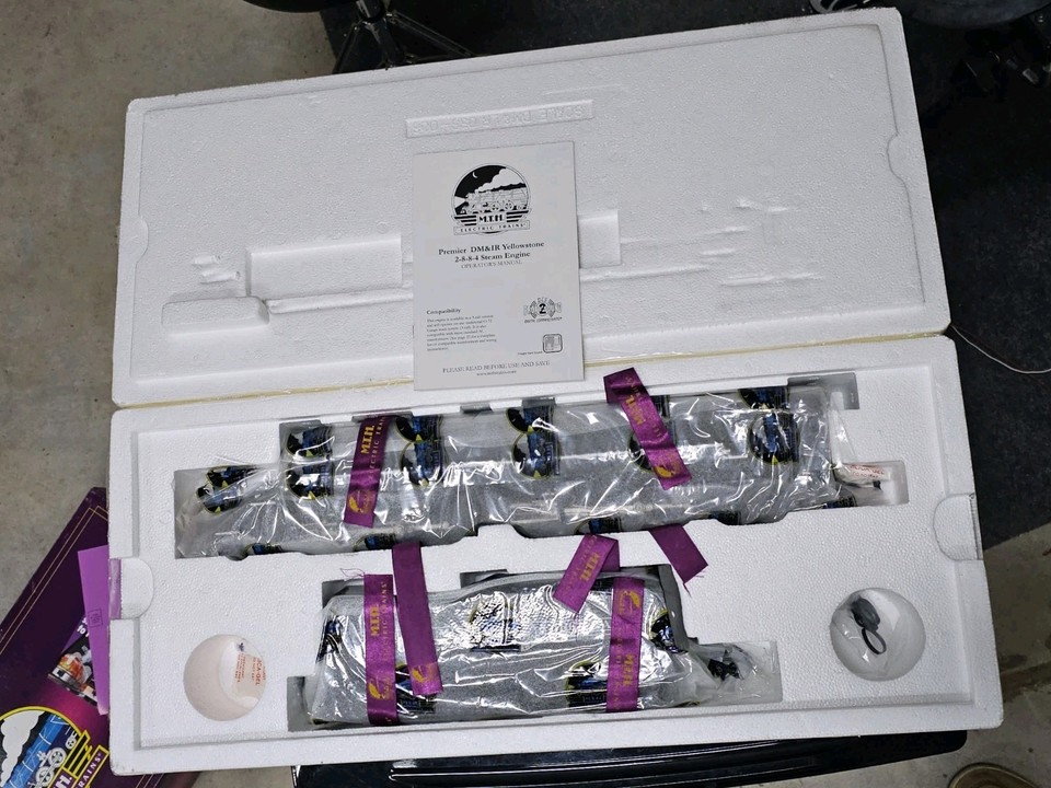 Yellowstone Steam Engine 2-8-8-4 MTH Rail King | eBay