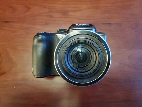 Kodak EasyShare Z981 14.0MP 26x Wide Angle Optical Zoom Digital Camera ...