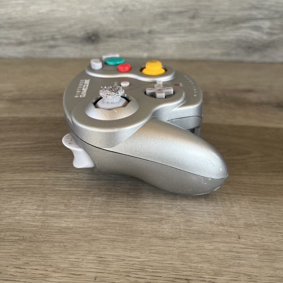 Nintendo GameCube Wavebird - Controller Only - DOL-004 Silver Platinum ...