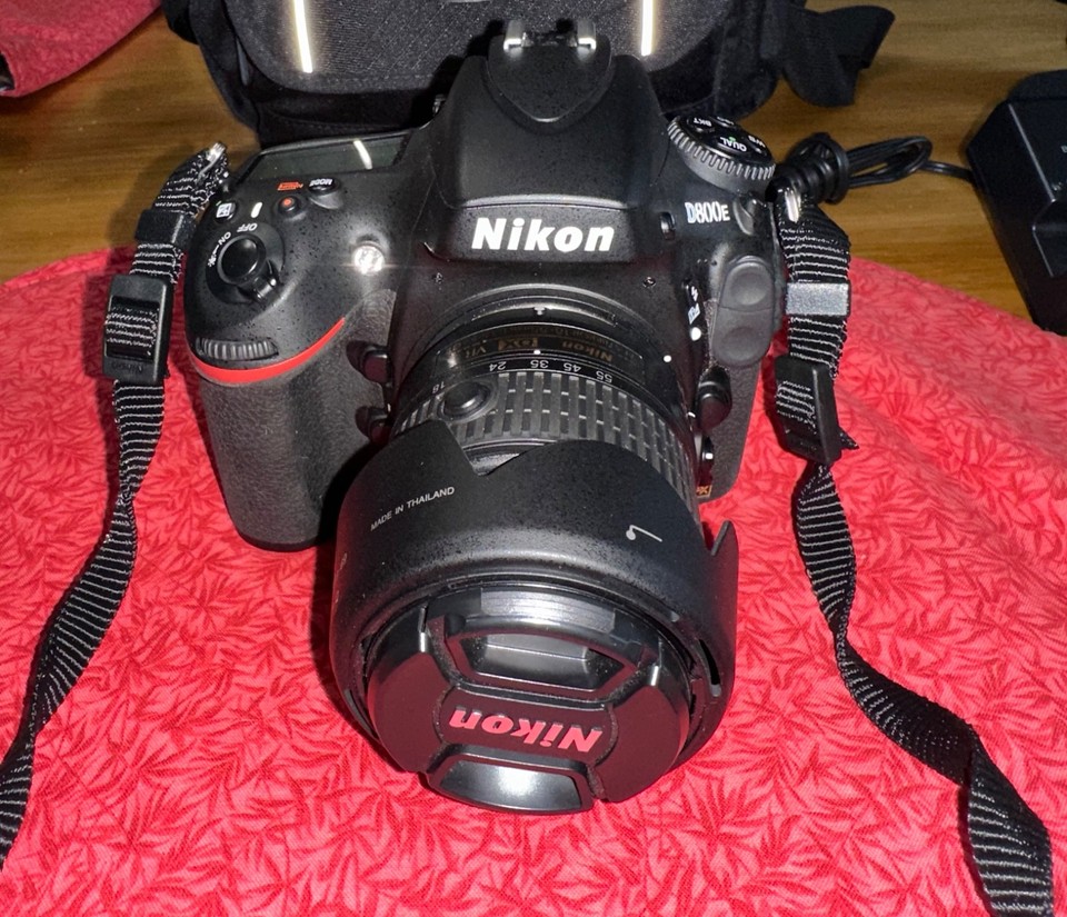 Nikon D800E 36.3MP Digital SLR Camera Bundle less than 10K shutter ...