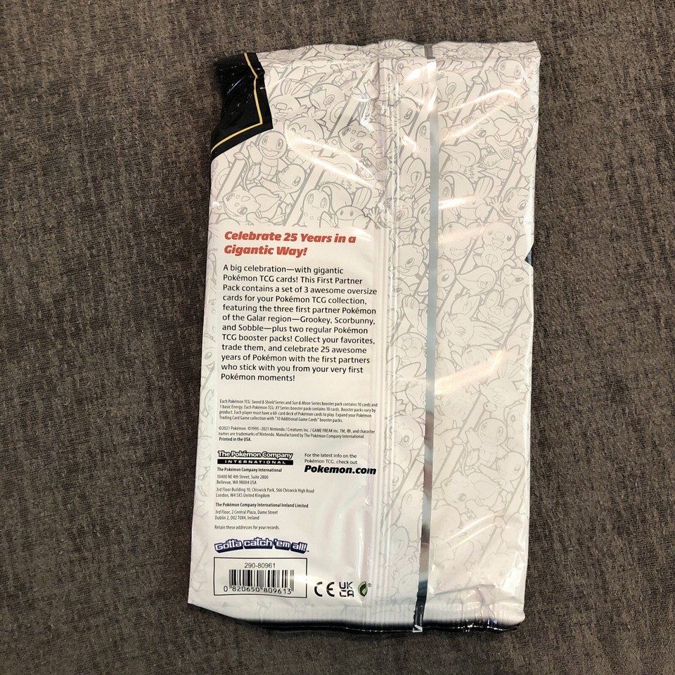 Pokémon TCG: First Partner Pack - Galar (3 Oversized Cards) + 2 Booster ...