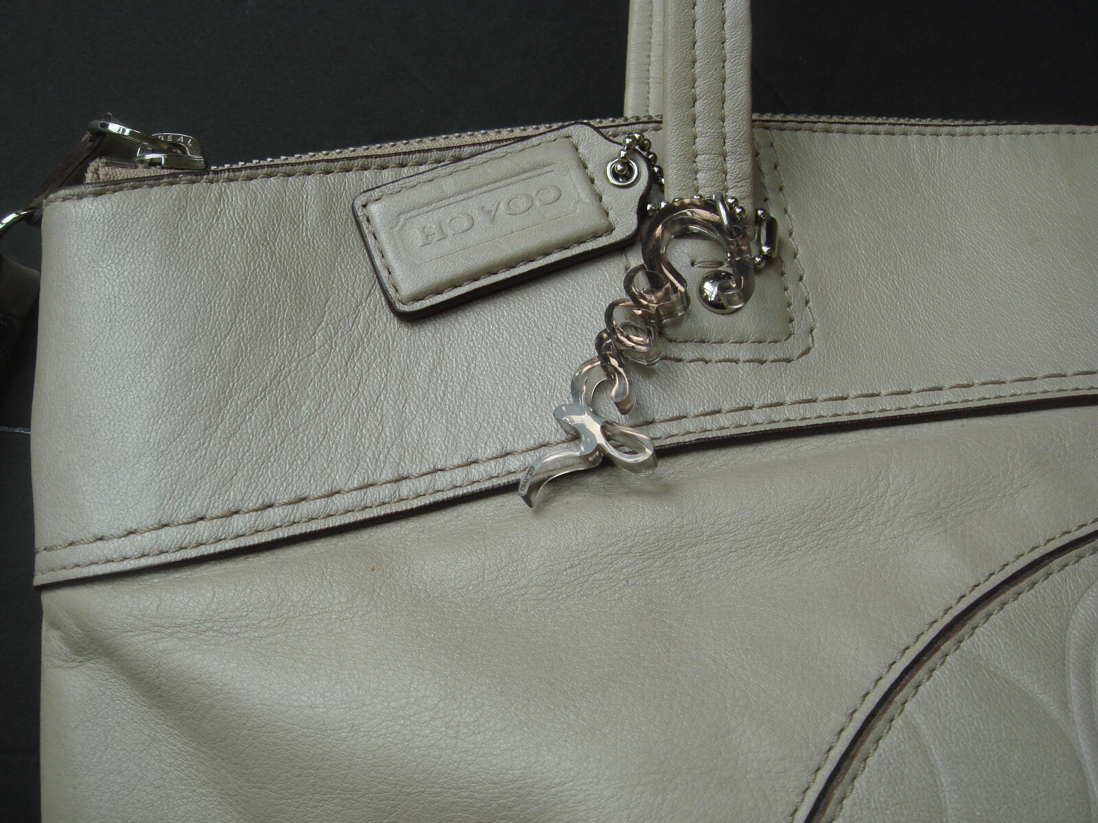 COACH Taupe Leather Laura Tote Handbag Purse - Gem