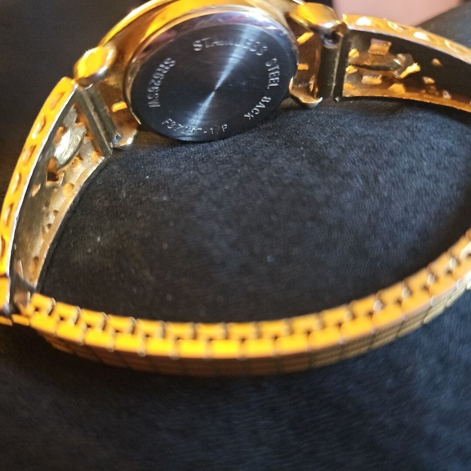 Vintage Gold Tone Ornate watch womens Quartz Japan Movement STILL WORKS ...