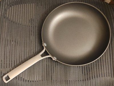 CALPHALON CLASSIC 1390 10" NON STICK PAN HARD-ANODIZED ALUMINUM - NEW ...