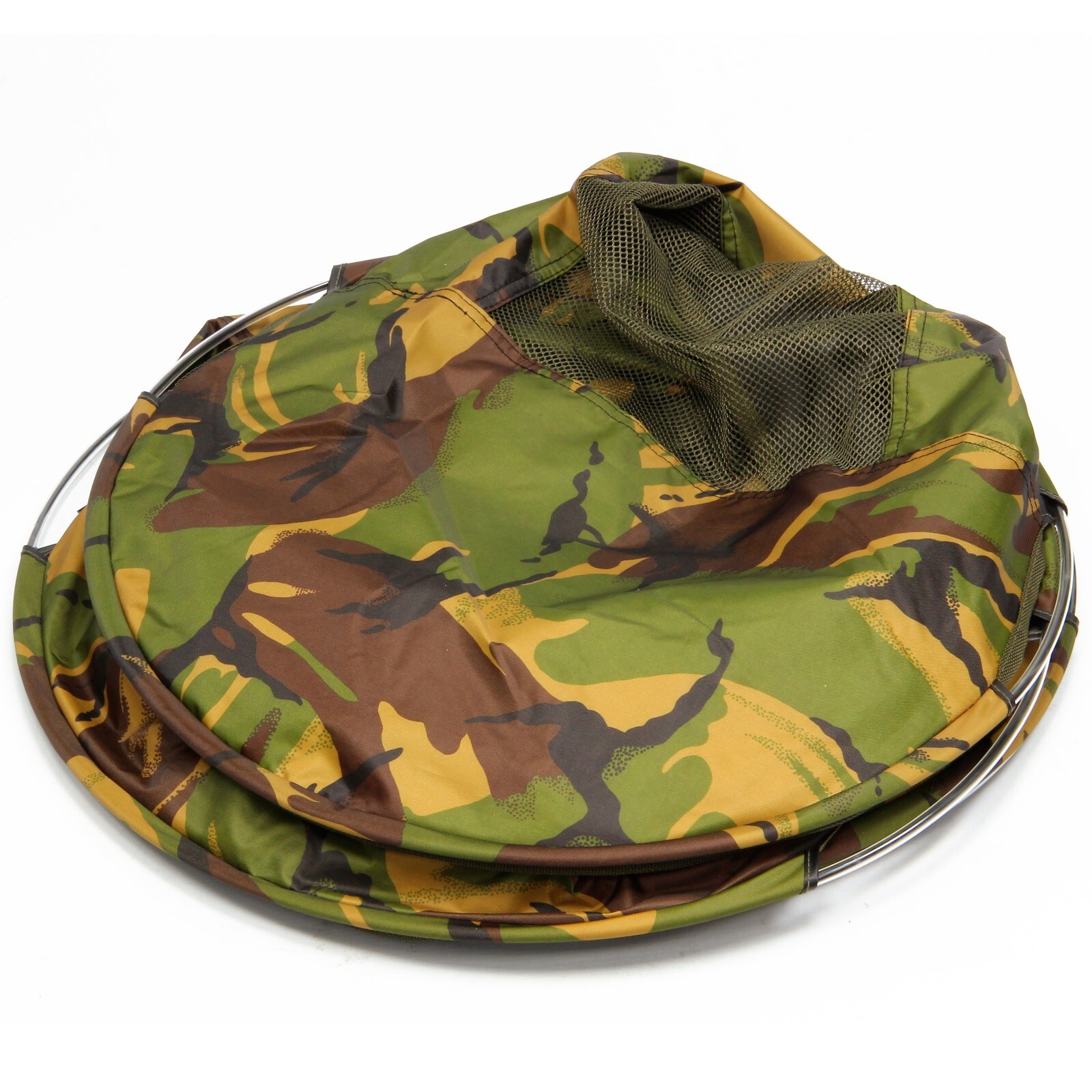 DNA Camo Pop-Up Cradle Padded Unhooking Mat Quick Folding 2 Pegs Carp ...