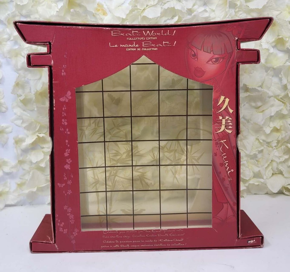 MGA Bratz 2005 Bratz World ! Kumi Japan Brats Brat Red Torii Gate Doll Box | eBay