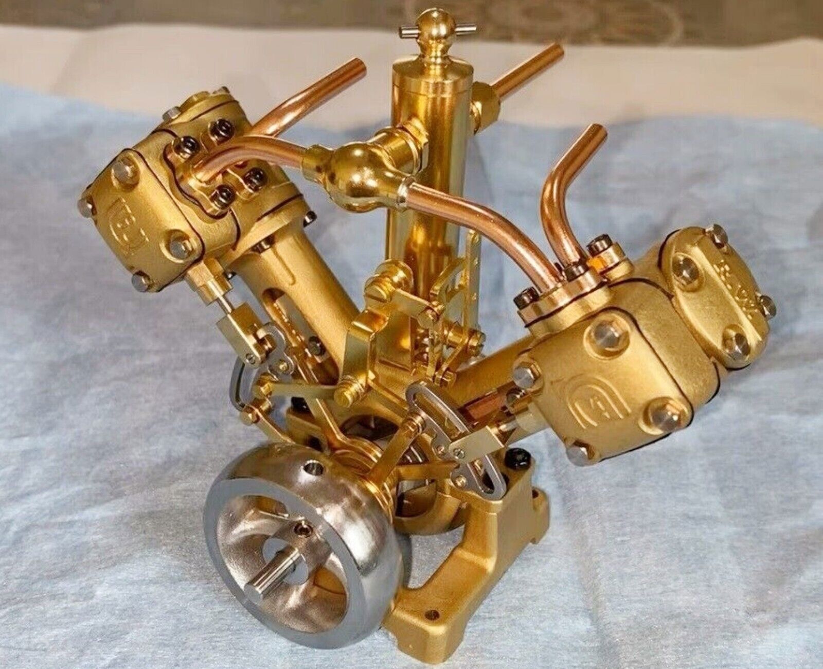 Compact Vintage V2 Steam Engine Model Dual Cylinder Powerful Toy ...