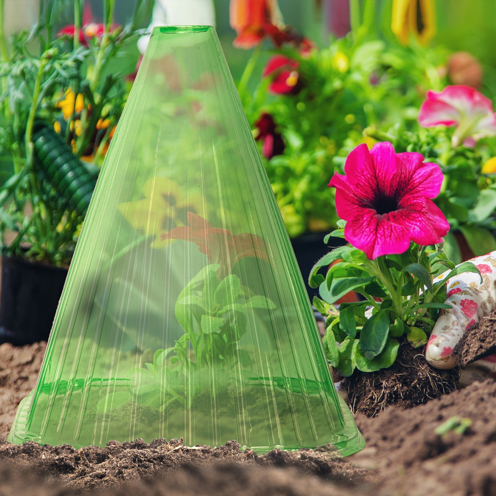 60pcs Garden Plant Protectors Reusable Animal Proof Plant Cloche Bell ...