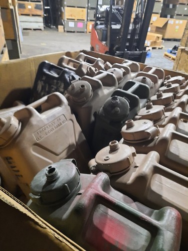 Military Issued Scepter Military Water Can 20L/5 Gallon Desert Tan ...