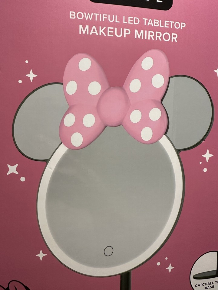 *Viral* Disney Impressions Minnie Mouse Bowtiful LED Tabletop Makeup ...
