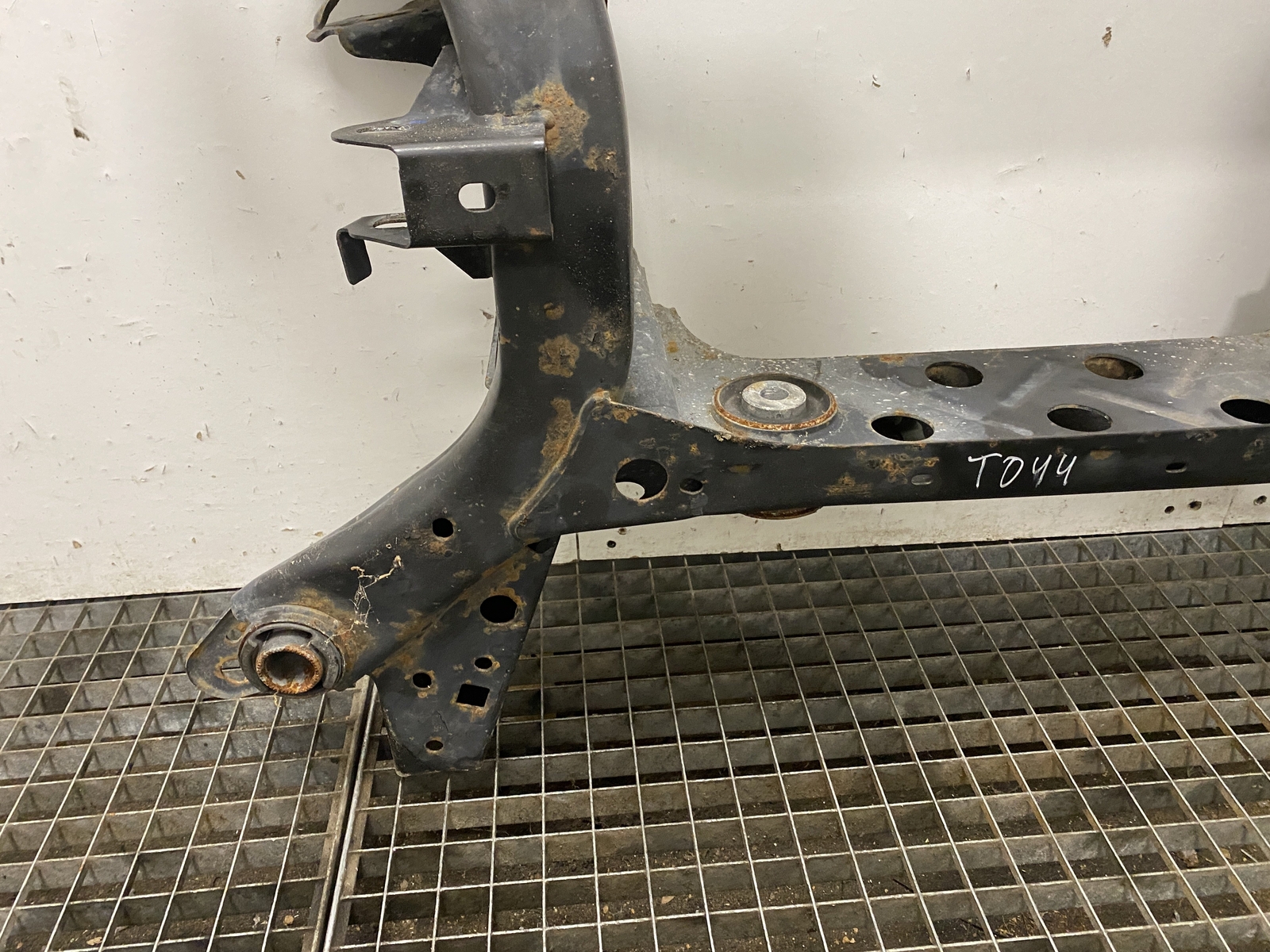 FORD MUSTANG Convertible 2.3 EcoBoost 2016 Rear Suspension Subframe USA ...