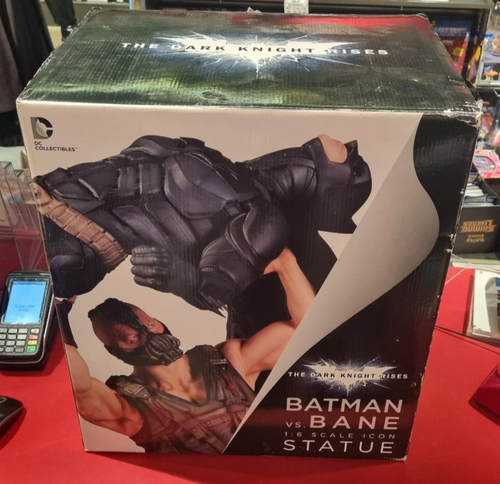 Batman The Dark Knight Rises 1/6 scale Icon Batman vs Bane statue | eBay