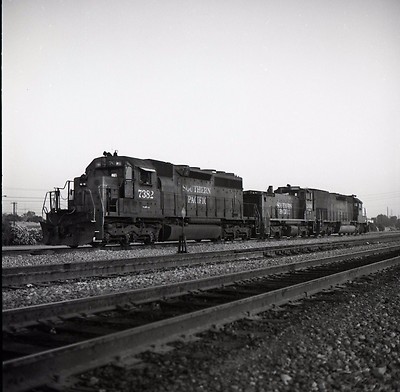 SP Southern Pacific EMD SD40R Locomotive #7382 - Original Railroad ...