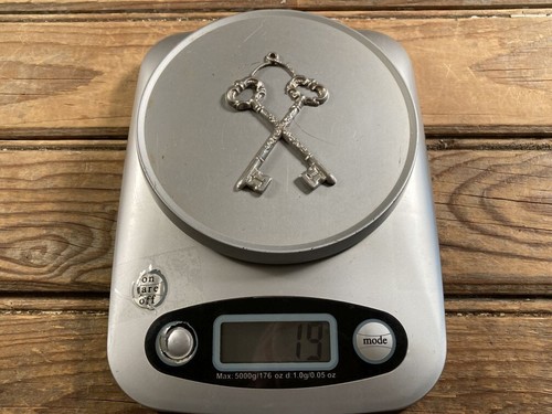 Antique Vintage Religious Masonic Pendant Silver or Plated Crossed Keys ...