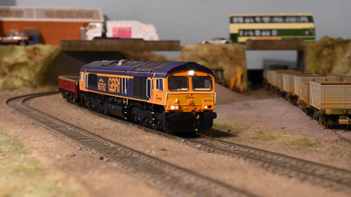 New Loksound 5 Sound Decoder For Bachmann Class 66 With 25x25x7 ...