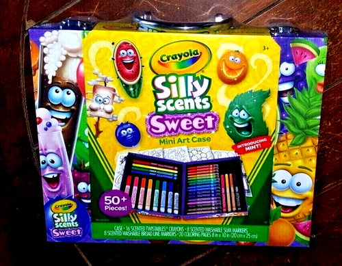 Crayola Silly Scents SWEET Mini Art Case: Crayons/Markers/Coloring ...