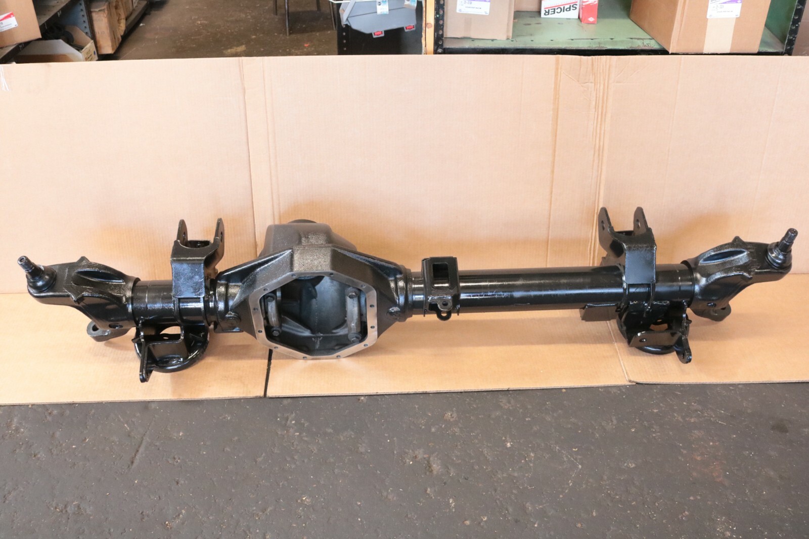 2008-2012 Ram 4500 5500 Magna Steyr 275MM Front Axle Housing High ...