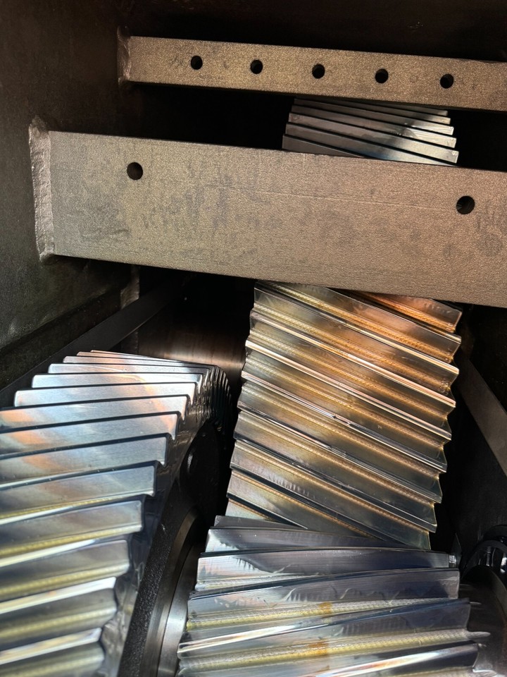 UNUSED FALK ENCLOSED GEAR DRIVE SPEED REDUCER 12.390 RATIO 2145Y2-LD | eBay