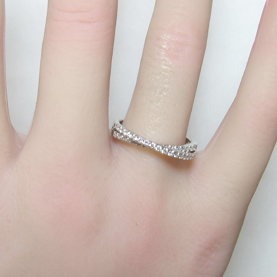 SHANE CO Estate 14K White Gold Brilliant Cut Diamond Band Style Ring 0. ...