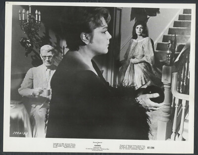 Games ’67 KATHARINE ROSS SIMONE SIGNORET STATUE | eBay