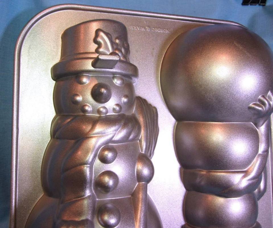 Williams Sonoma Nordic Ware Snowman 3D Cake Pan Made in USA New, Never ...
