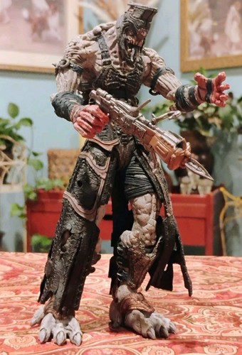 Gears Of War 2 Kantus NECA Player Select Action Figure Toy With Weapon ...