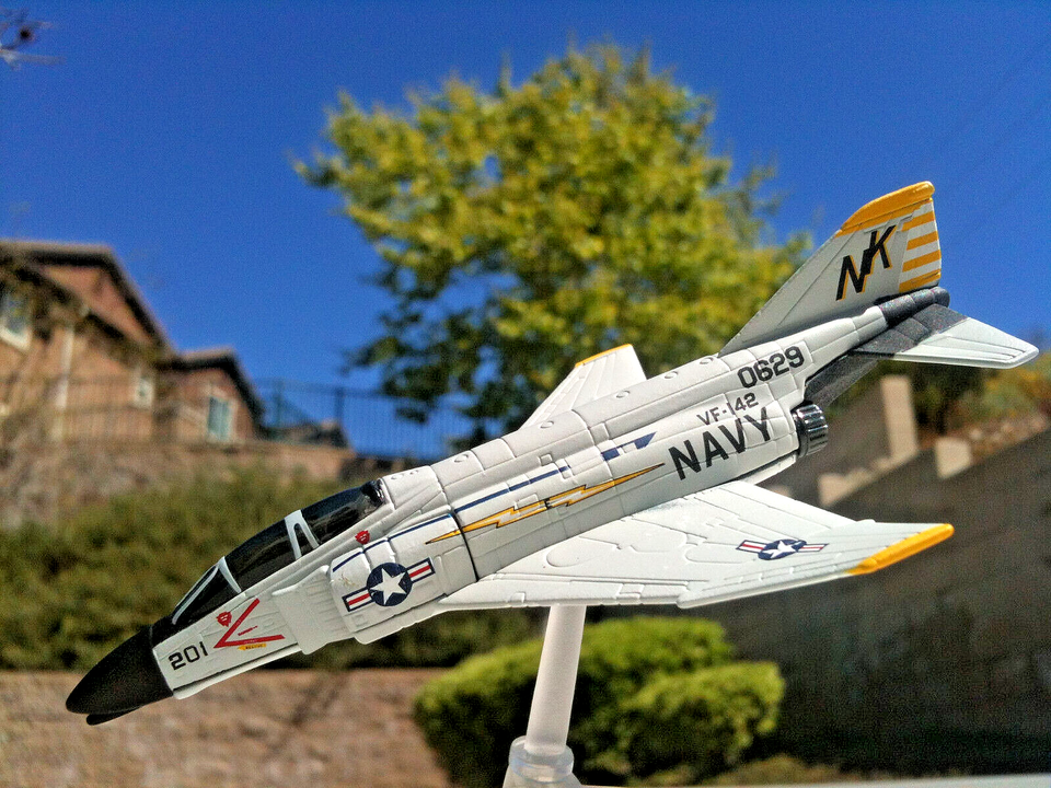 Corgi F-4J Phantom II VF-142 "Ghost Riders", Vietnam 1970 1/175 Scale ...