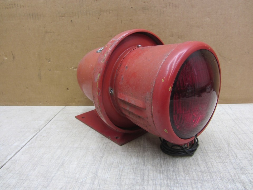 VTG FEDERAL SIGNAL FIRE-TRUCK SIREN LIGHT 12 VOLT MODEL W-L-W TYPE 1 ...
