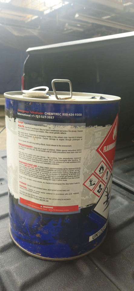 VP Racing Fuels VP110 5 Gallons Leaded Race Gasoline Fuel Can VP 110 ...