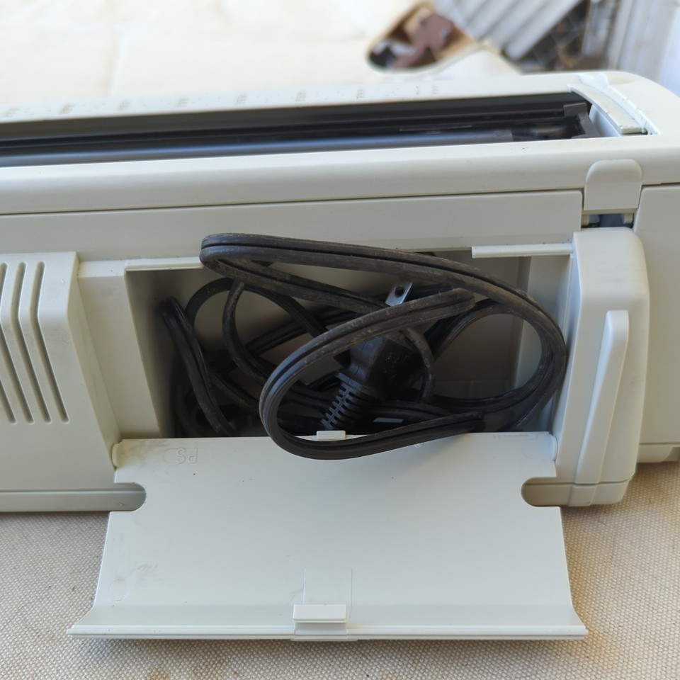 Royal SCRIPTOR II 2 Electronic Typewriter AX-160 /MAR-594 | eBay