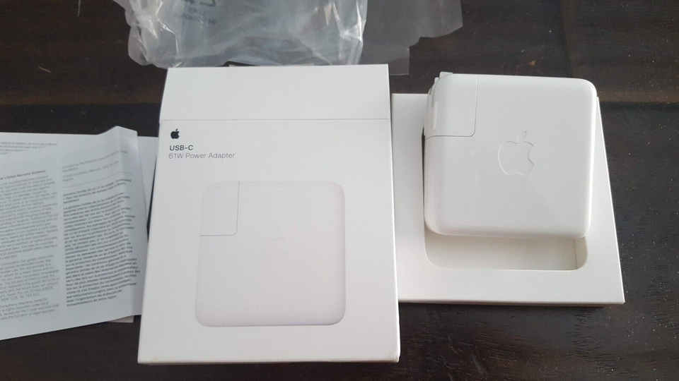 Apple 61W USB-C Power Adapter for MacBook Pro | eBay