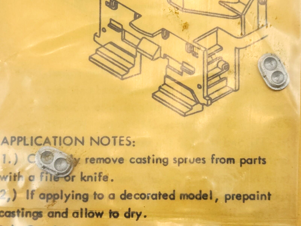 HO Scale Details West #HI-148 "PYLE" Twin Gyralight Flush Mount Type | eBay