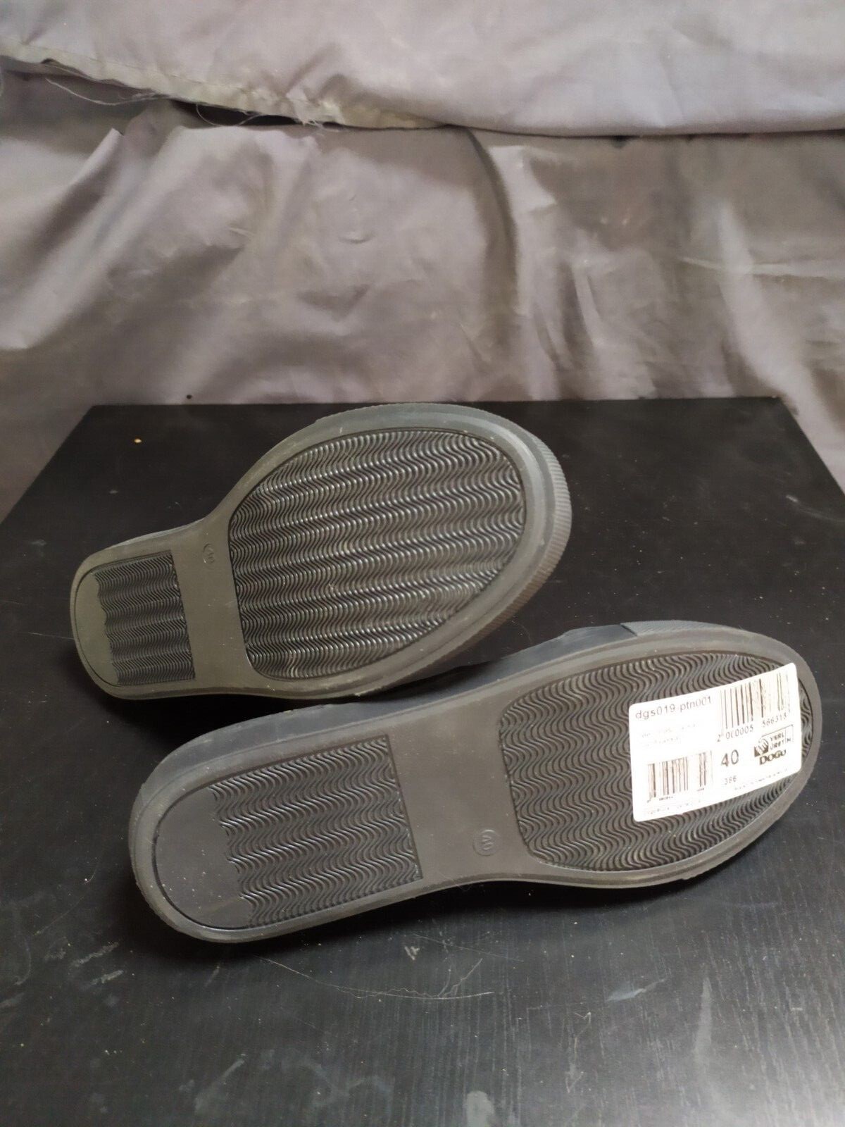 Paire de chaussures neuves femme ballerines marron Dogo shoes ...