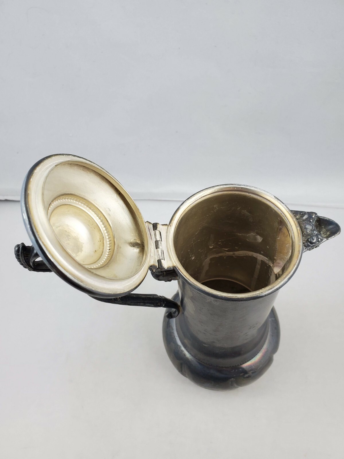 Antique Apollo Silver Co. Quadruple Silverplate Ornate Lidded Pitcher ...