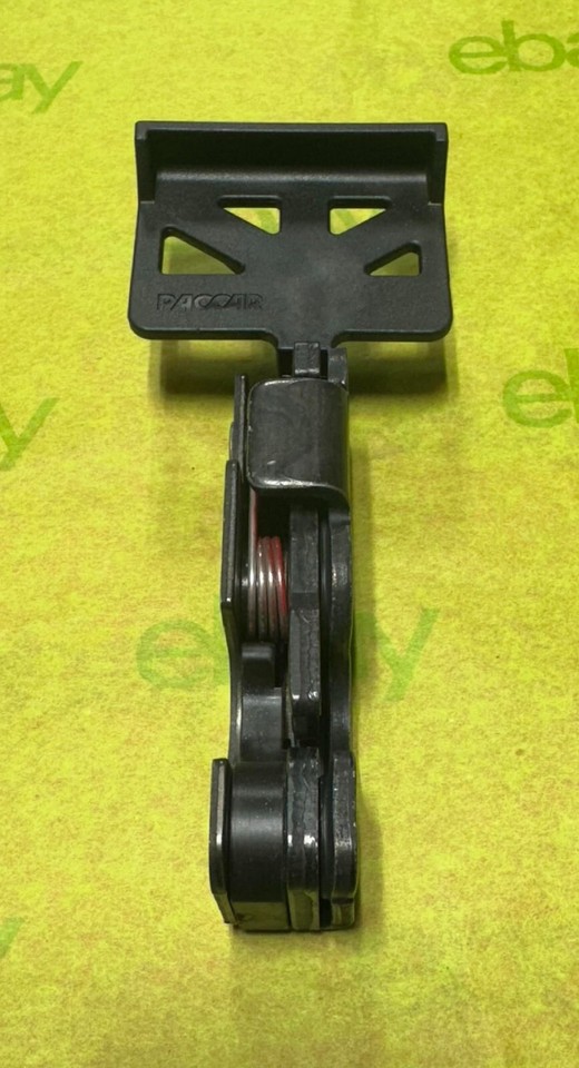 N56-6010-200 Genuine Paccar Fairing Latch OEM - New | eBay