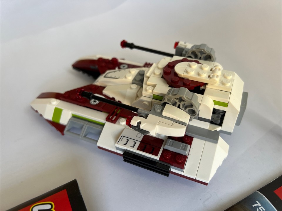 LEGO Star Wars 75182 Republic Fighter Tank - 95% Complete | eBay