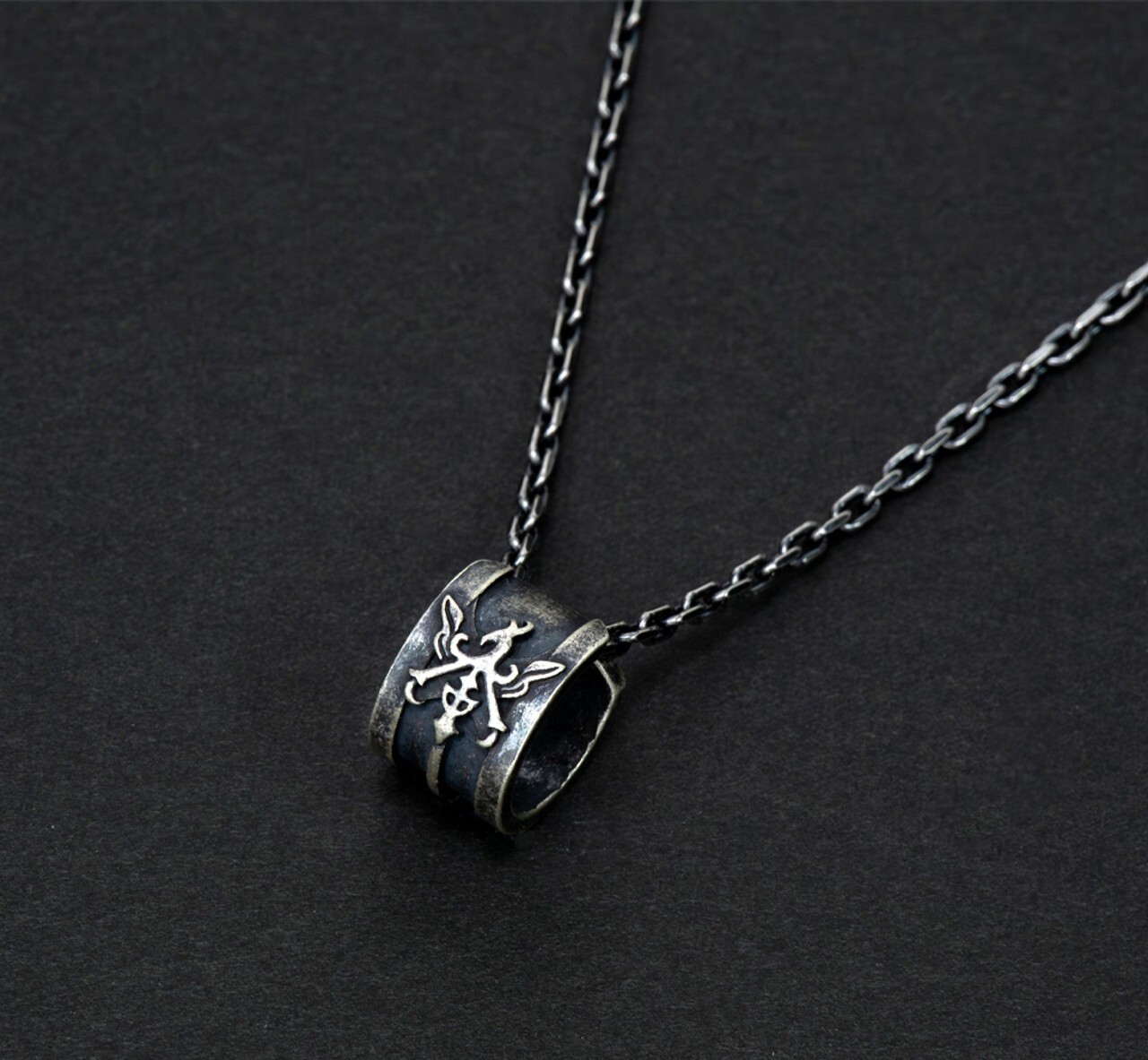 Final Fantasy 16 Joshua Clive House Rosfield Silver Ear Cuff Pendant ...