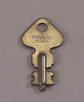 Vintage Cheney Key # 2A 481600 Large 1-3/8” Trunk Luggage Guitar Case ...