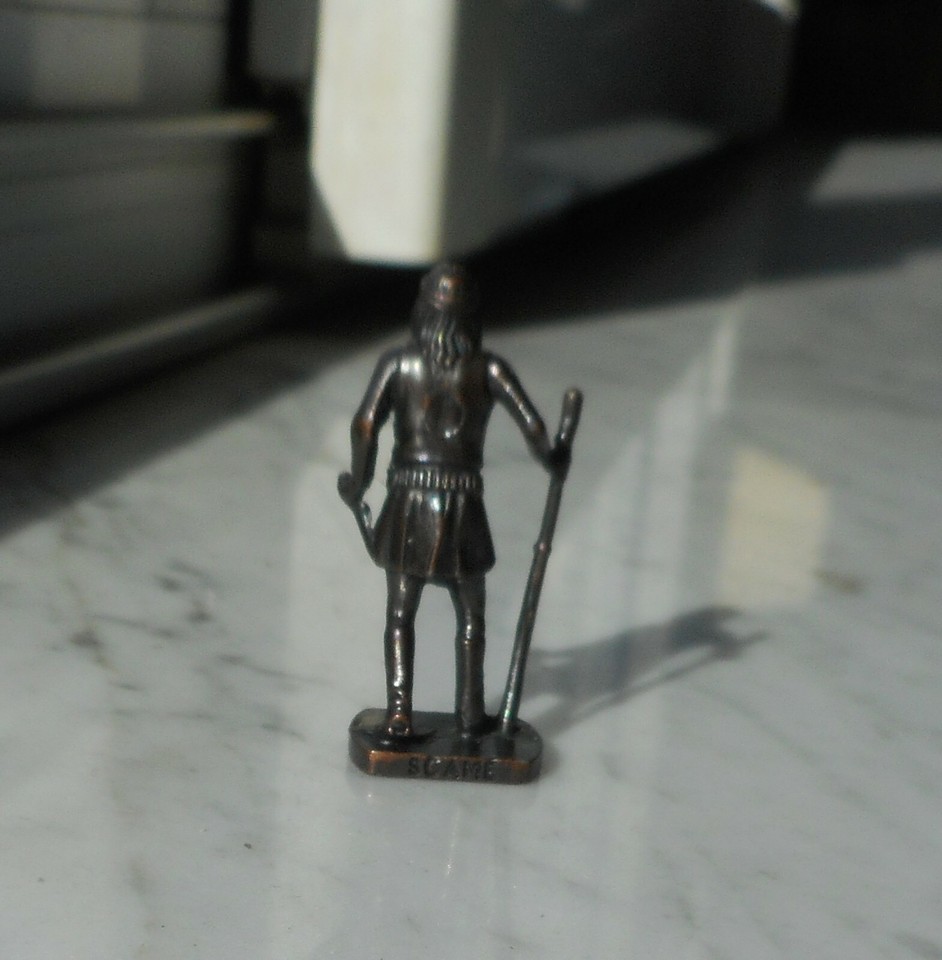 CHATO APACHE WARRIOR LEGENDS OF THE WILD WEST FIGURE FIGURINE RARE ...