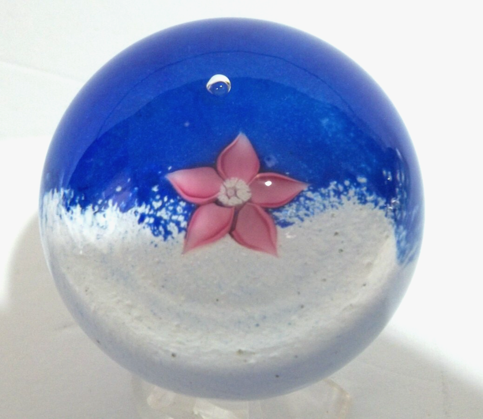Caithness Art Glass Paperweight Pink flower w/blue & white backround ...