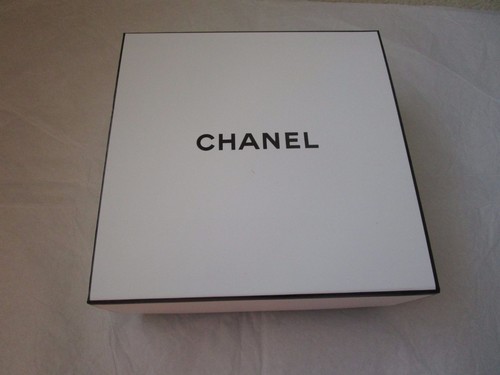 Chanel Cardboard Jewelry Gift Box Size 8.25 x 8.25 x 3.5 | eBay