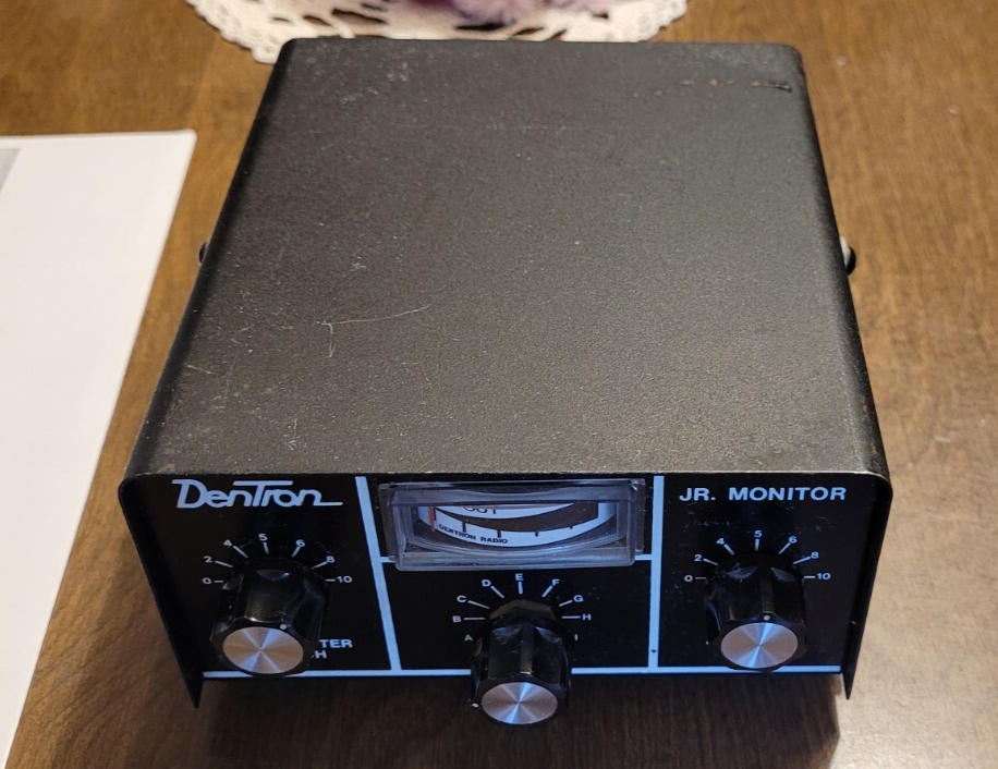 DENTRON JR. MONITOR HAM RADIO RF ANTENNA TUNER 1.8 TO 30 MHZ 300 Watts ...