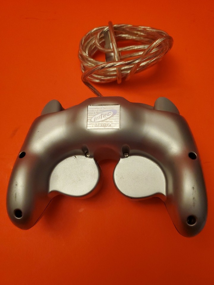 Intec Gamepad Controller for Nintendo GameCube - Silver Working ...